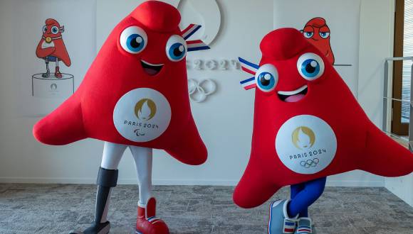 Juegos Olímpicos de París 2024 asombra con una mascota inusual
