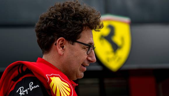 Binotto tiene muchas opciones en F1: Varios se pelean por él