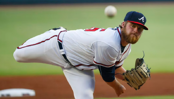 Bryce Elder: por la primera victoria de su carrera ante Marlins