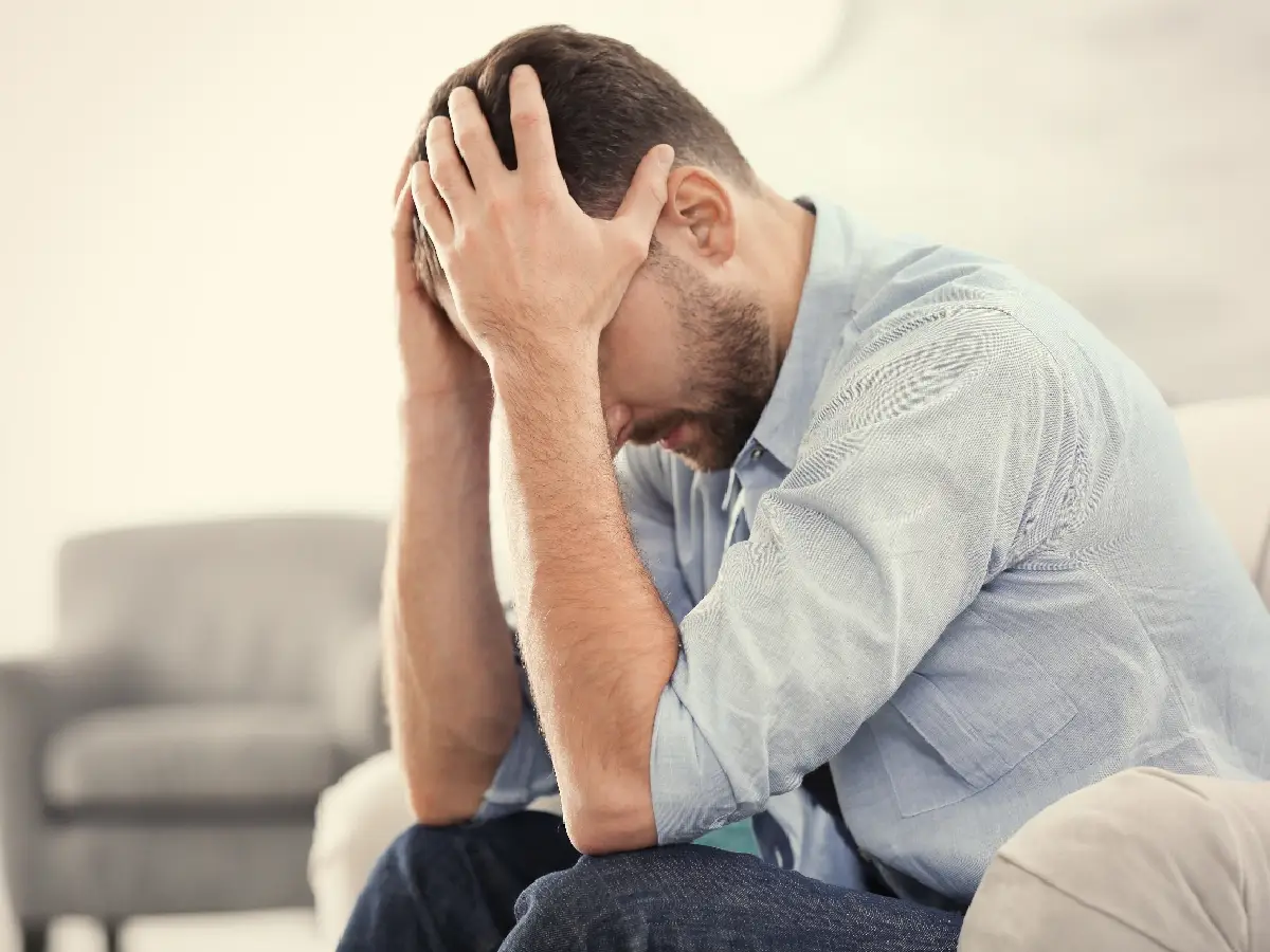 Qué es la distimia | Síntomas, causas y tratamiento